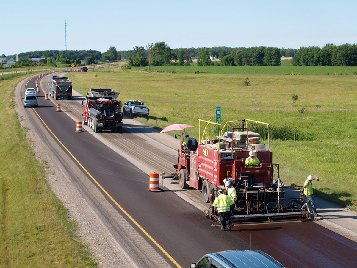 Micro Surfacing Traffic Control | Roadresource.org