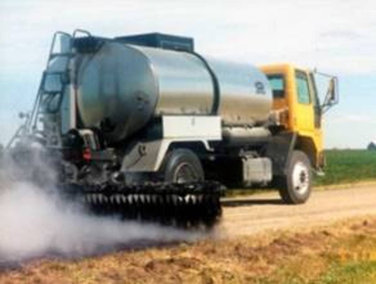 Cape Seal Pavement Equipment | Roadresource.org