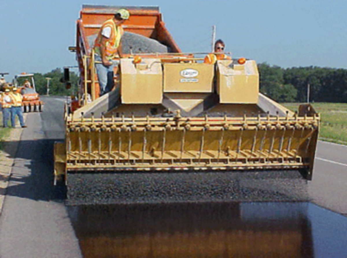 Cape Seal Pavement Equipment | Roadresource.org
