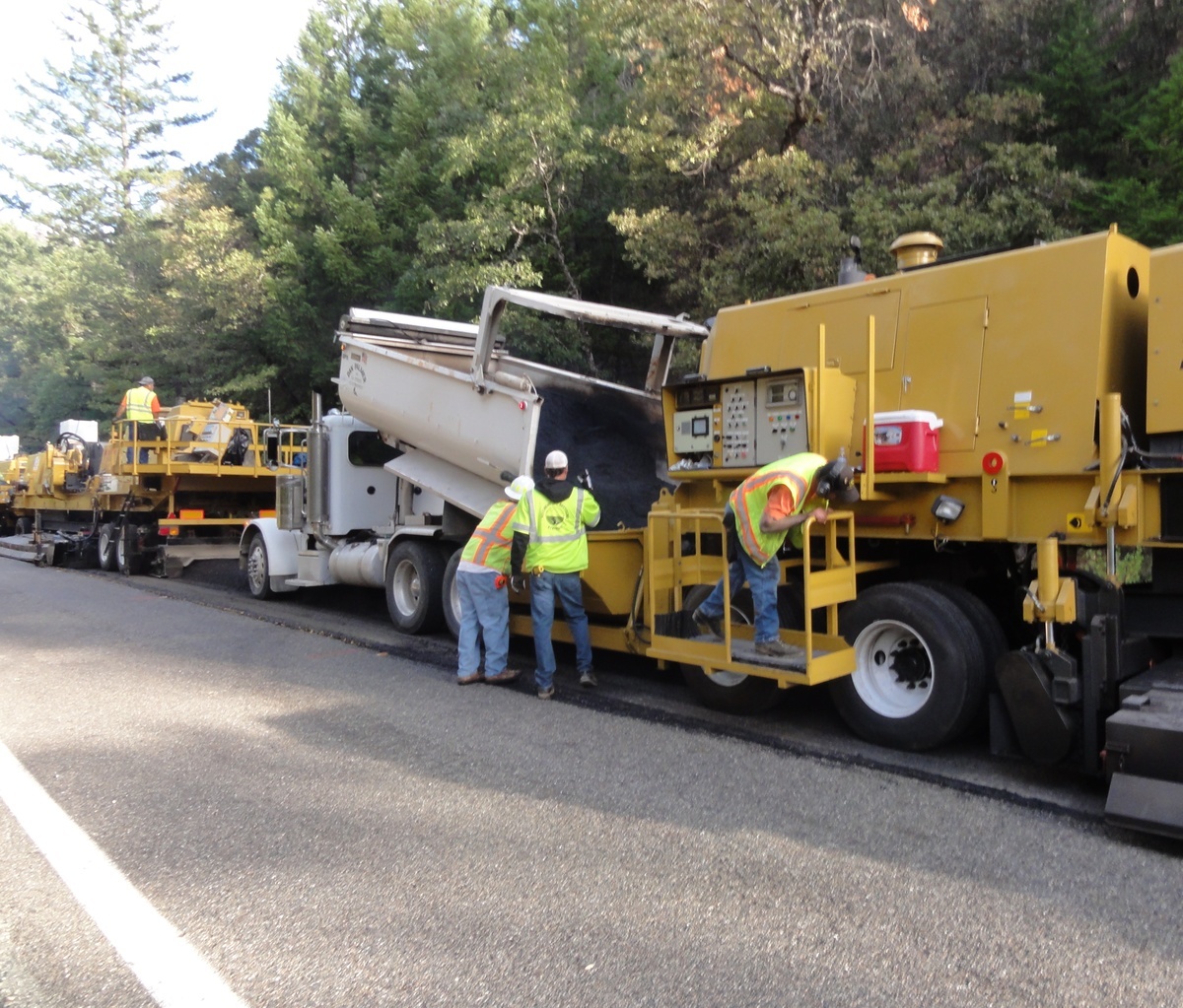 Hot In Place Recycling Equipment | Roadresource.org